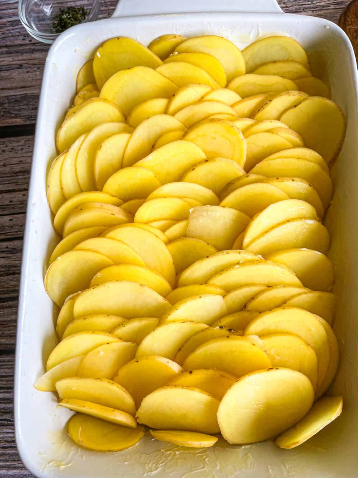 Simple & Delicious French Potato Au Gratin Recipe - Weekday Pescatarian