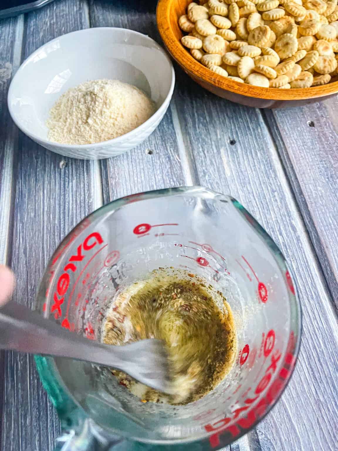 The Best Seasoned Soup Cracker Recipe - Weekday Pescatarian