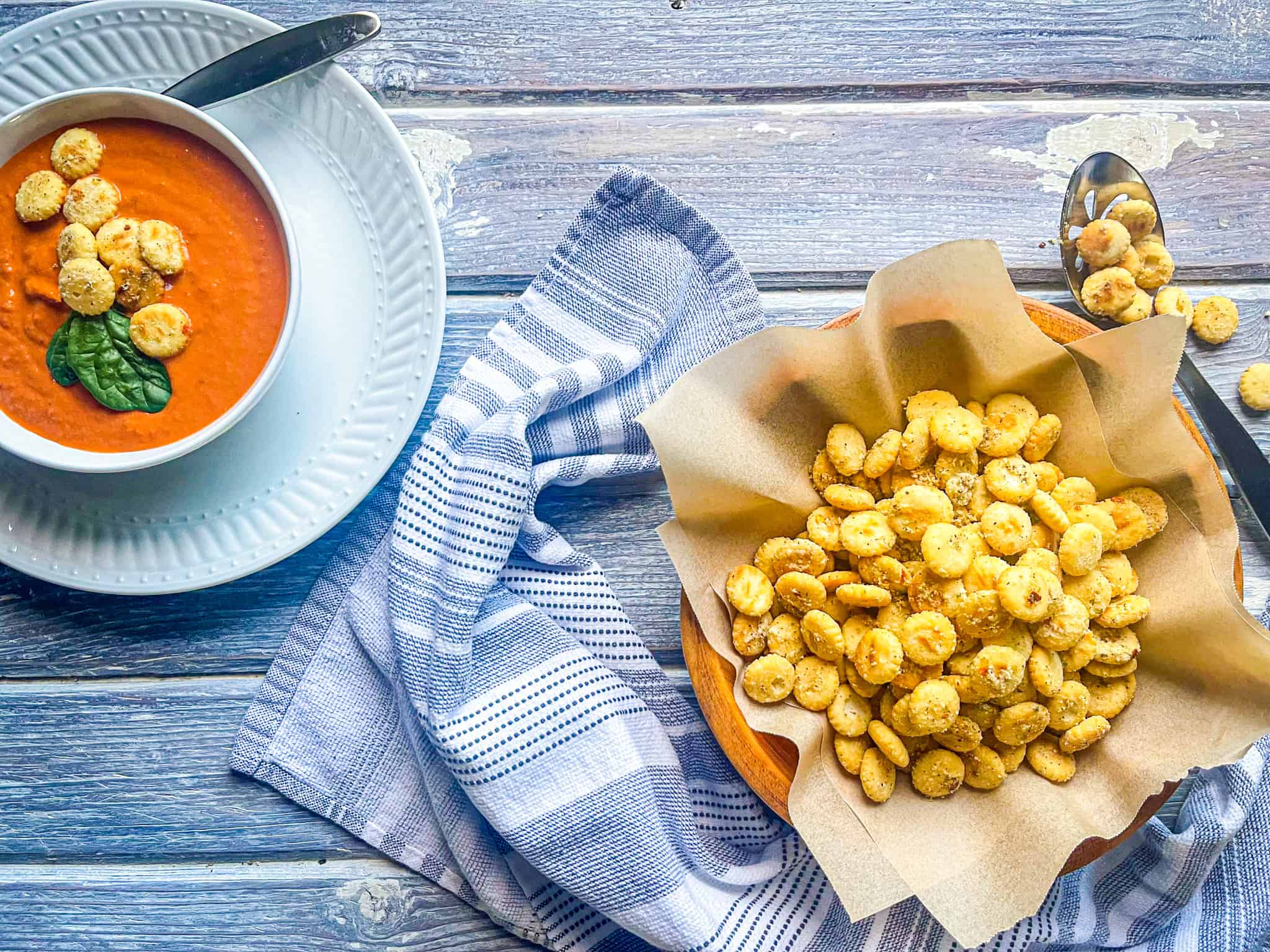 The Best Seasoned Soup Cracker Recipe - Weekday Pescatarian