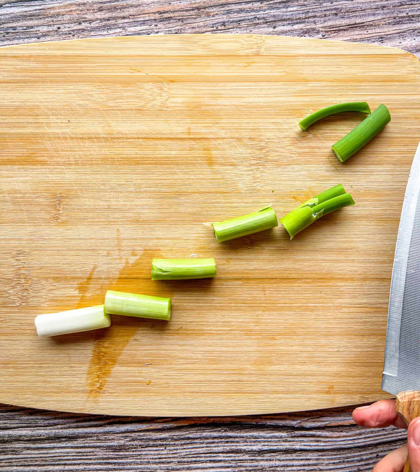 How to Cut Green Onions, Scallions and Spring Onions - Weekday Pescatarian