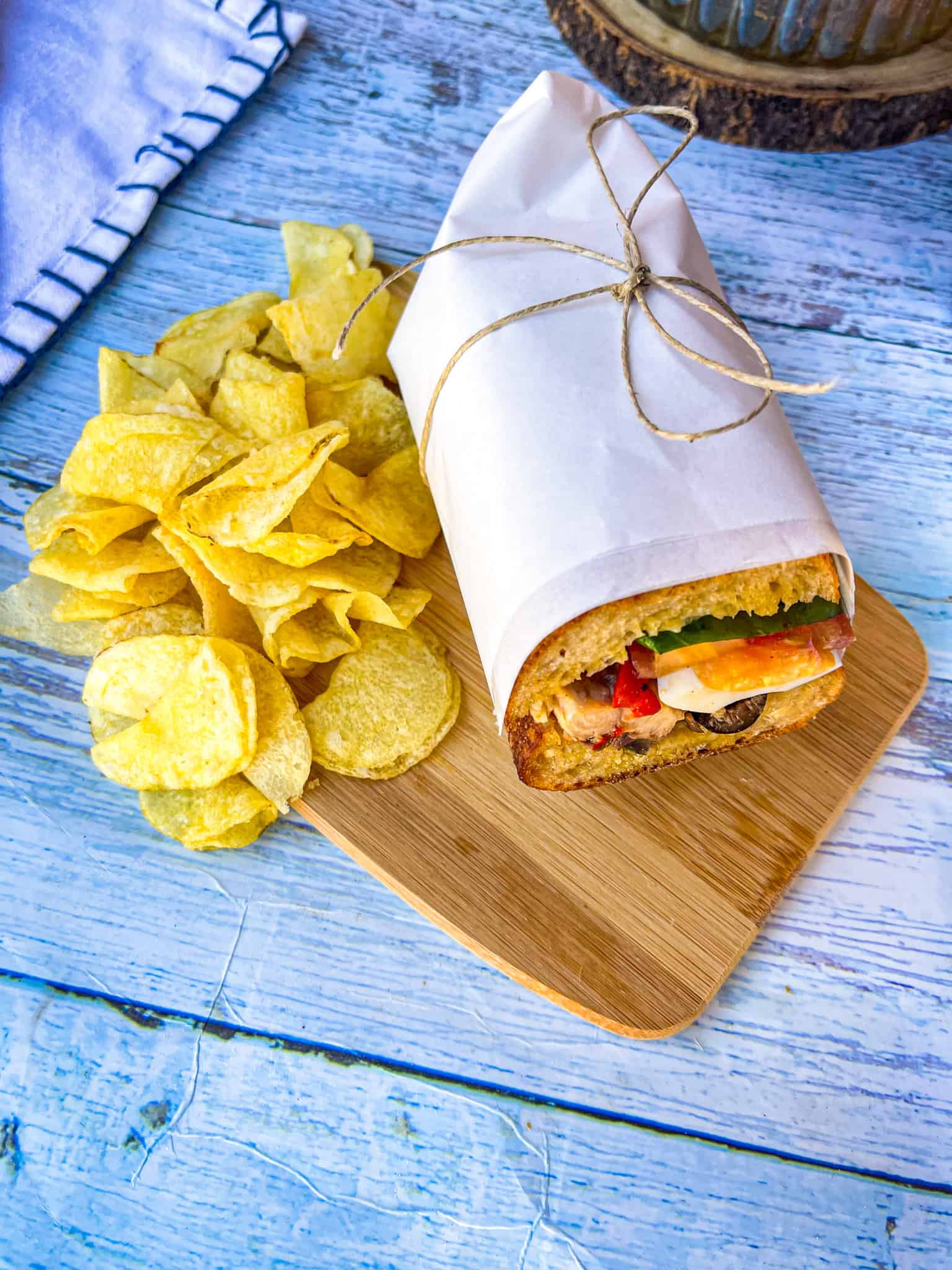 Easy Pan Bagnat Sandwich (Canned Mackerel Recipe!) - Weekday Pescatarian