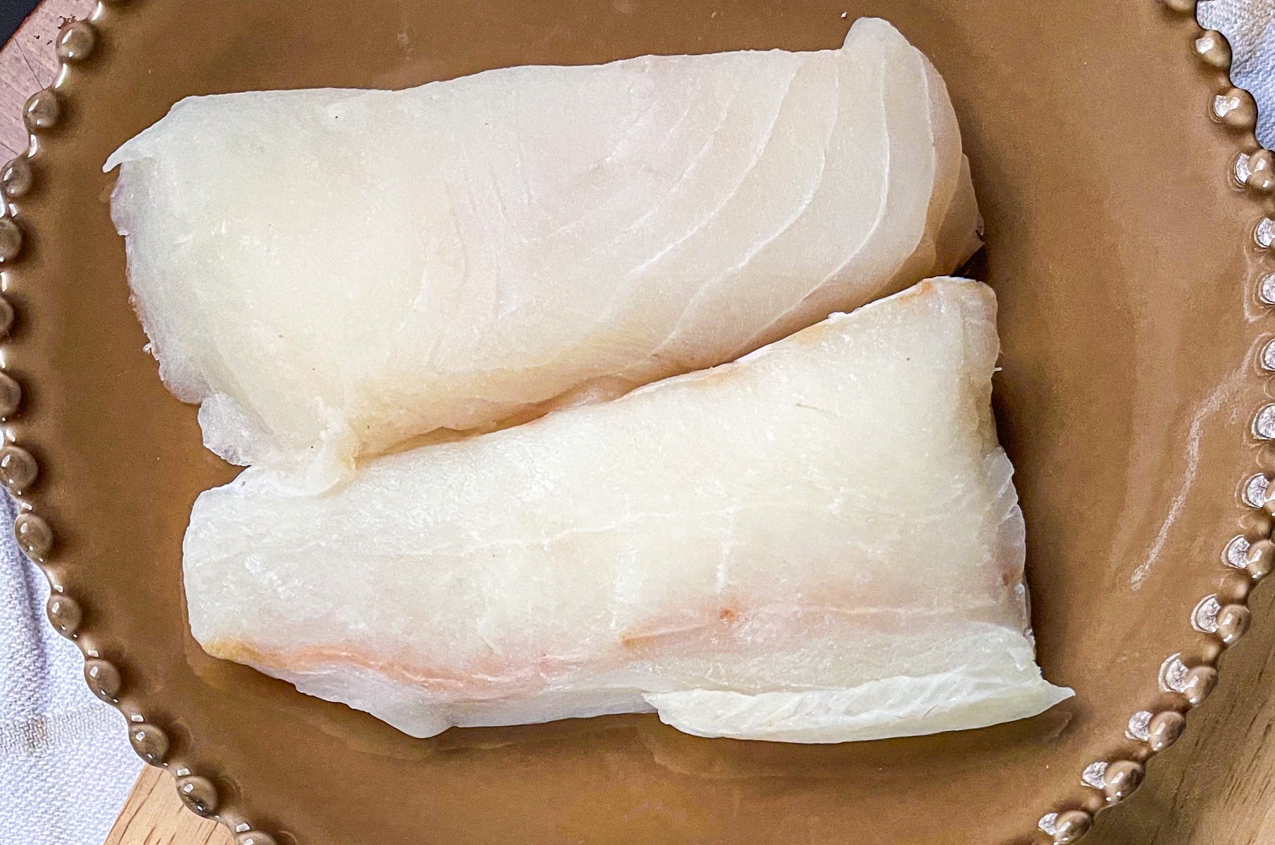 Easy Air Fryer Haddock Recipe (Ready in 10 Minutes!)